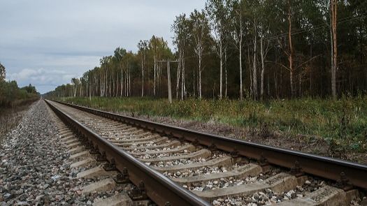 Relance de la ligne ferroviaire Givet - Dinant.
