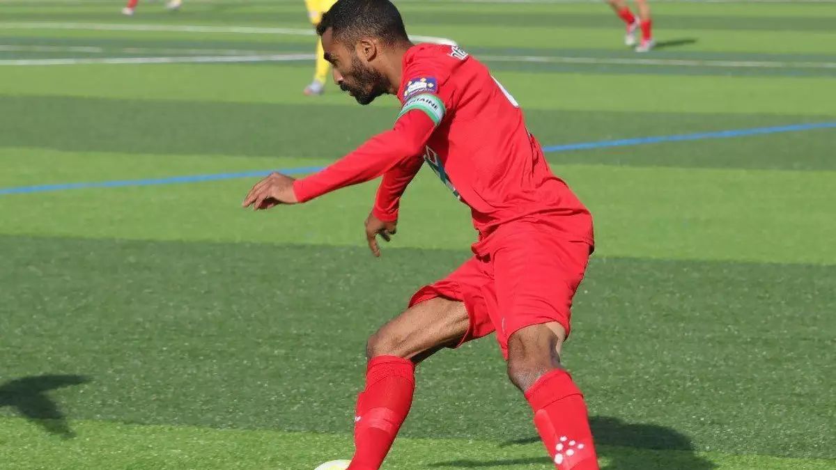 Nessim Ramdane : mémoire d'un chauffeur VTC et passionné de football ...