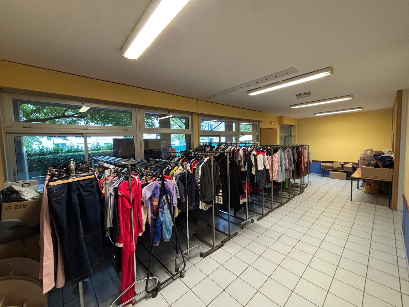 Jeunes & seniors main dans la main : le projet solidaire de la maison ...