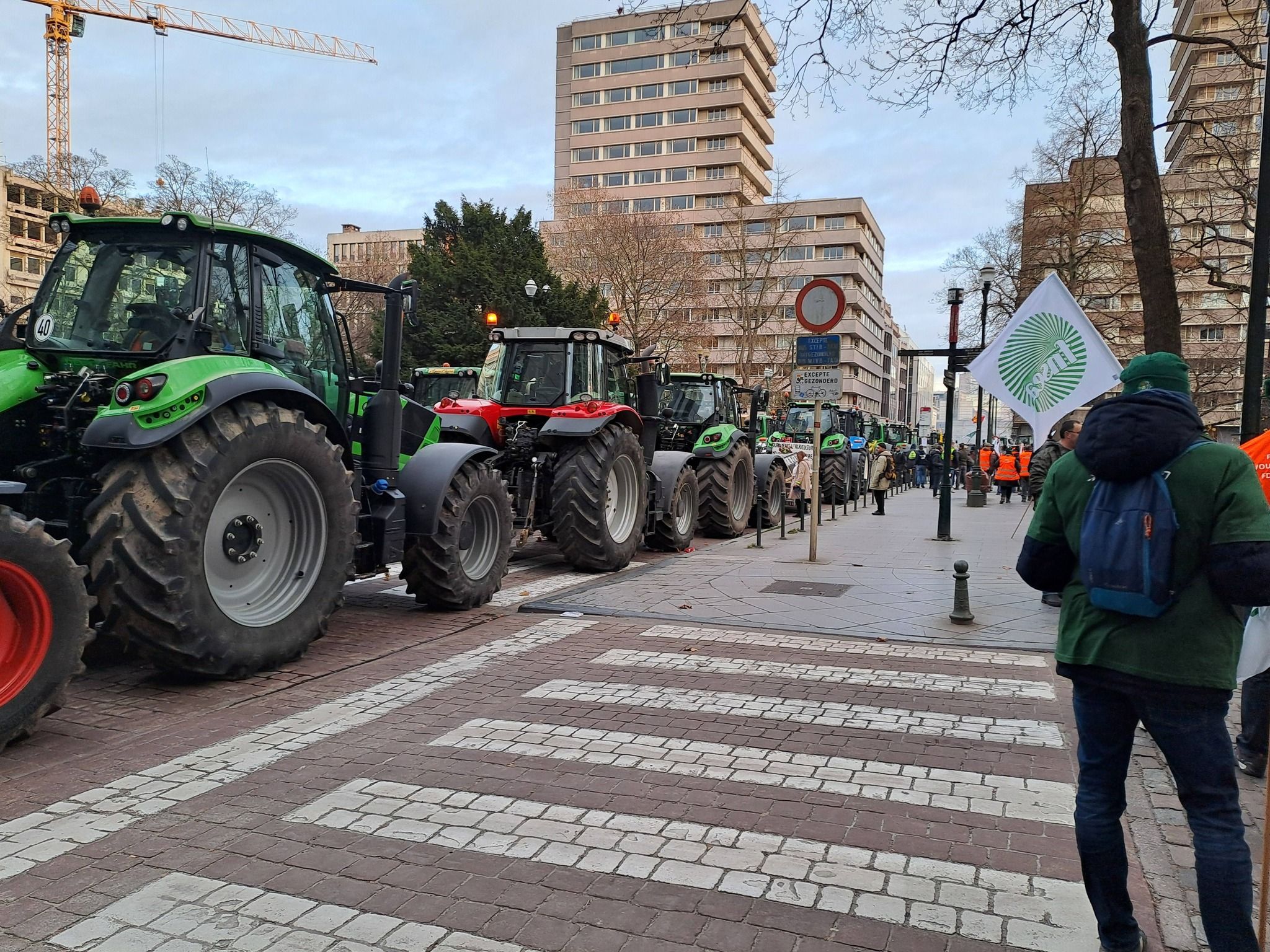 Manifestation agricole : l’autoroute A6 bloquée au sud de Beaune ce ...