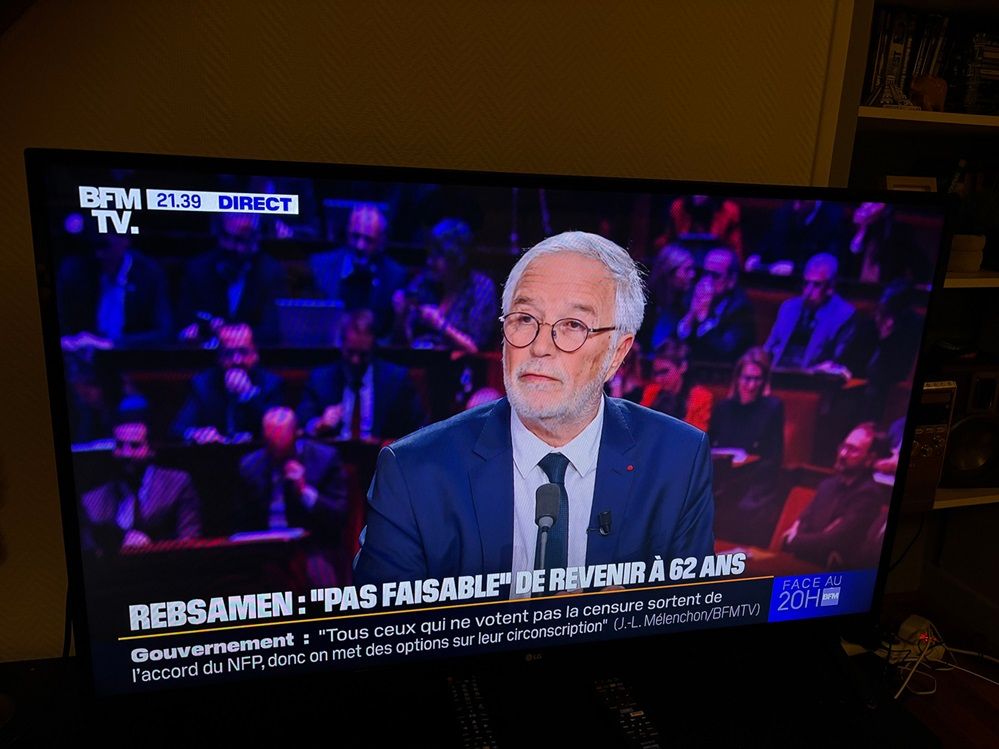 François Rebsamen : « Pas raisonnable de revenir à la retraite à 62 ans