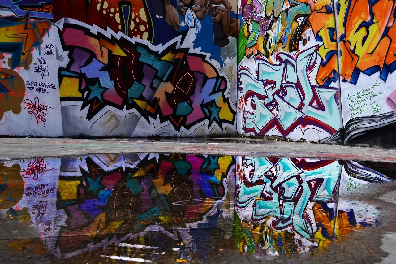 Les graffitis dans le viseur de la ville de Nantes - HIT WEST