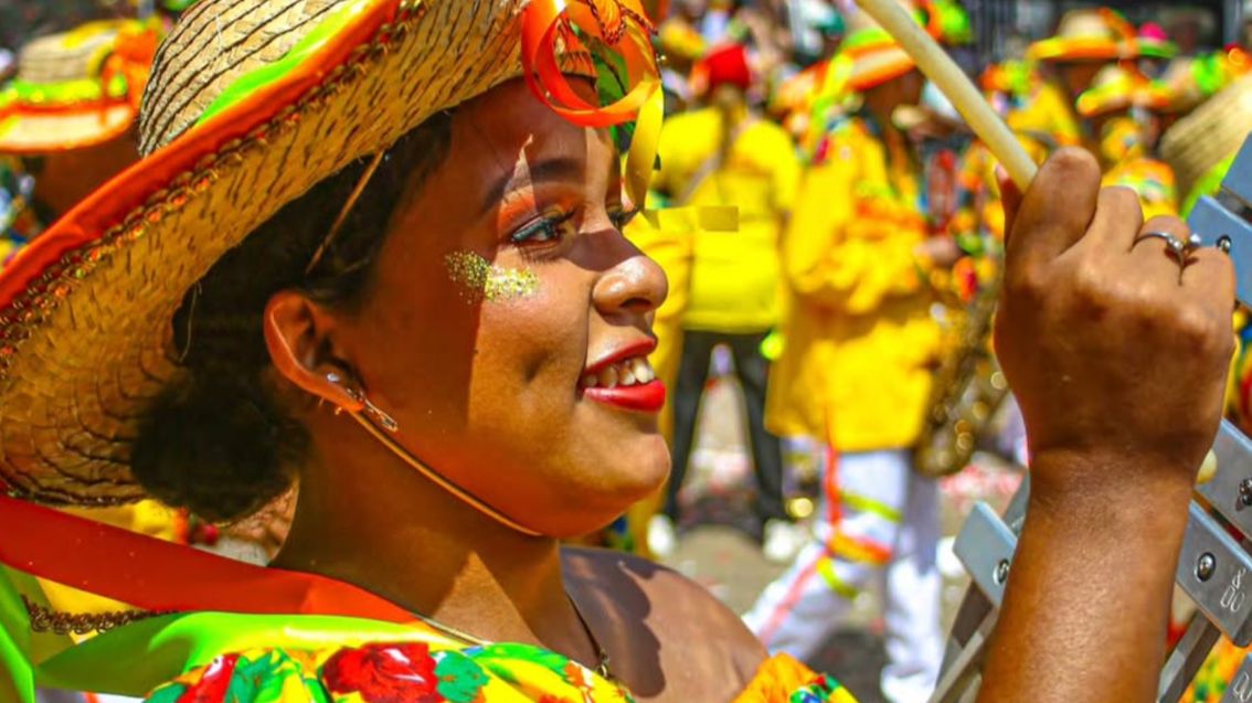 Le Carnaval de Barranquilla, la fête la plus folle de Colombie - LATINA