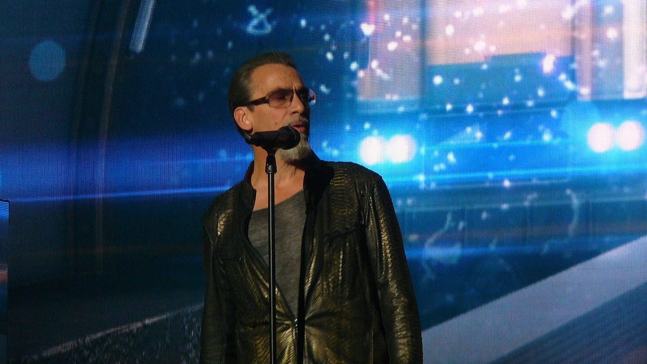 Florent Pagny dévoile son nouveau single en direct - FORUM