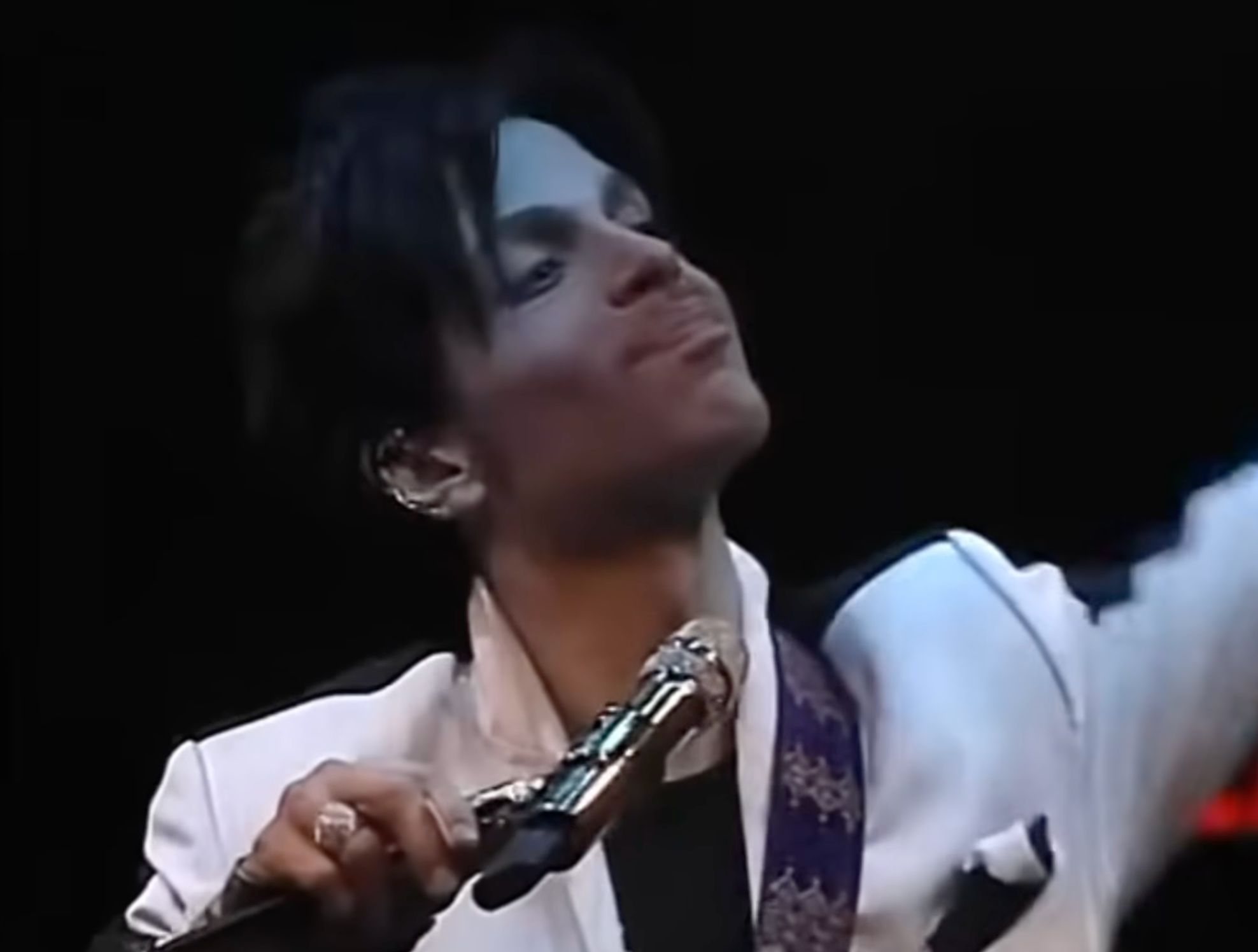 Un single inédit de Prince "With This Tear" refait surface - OUI FM