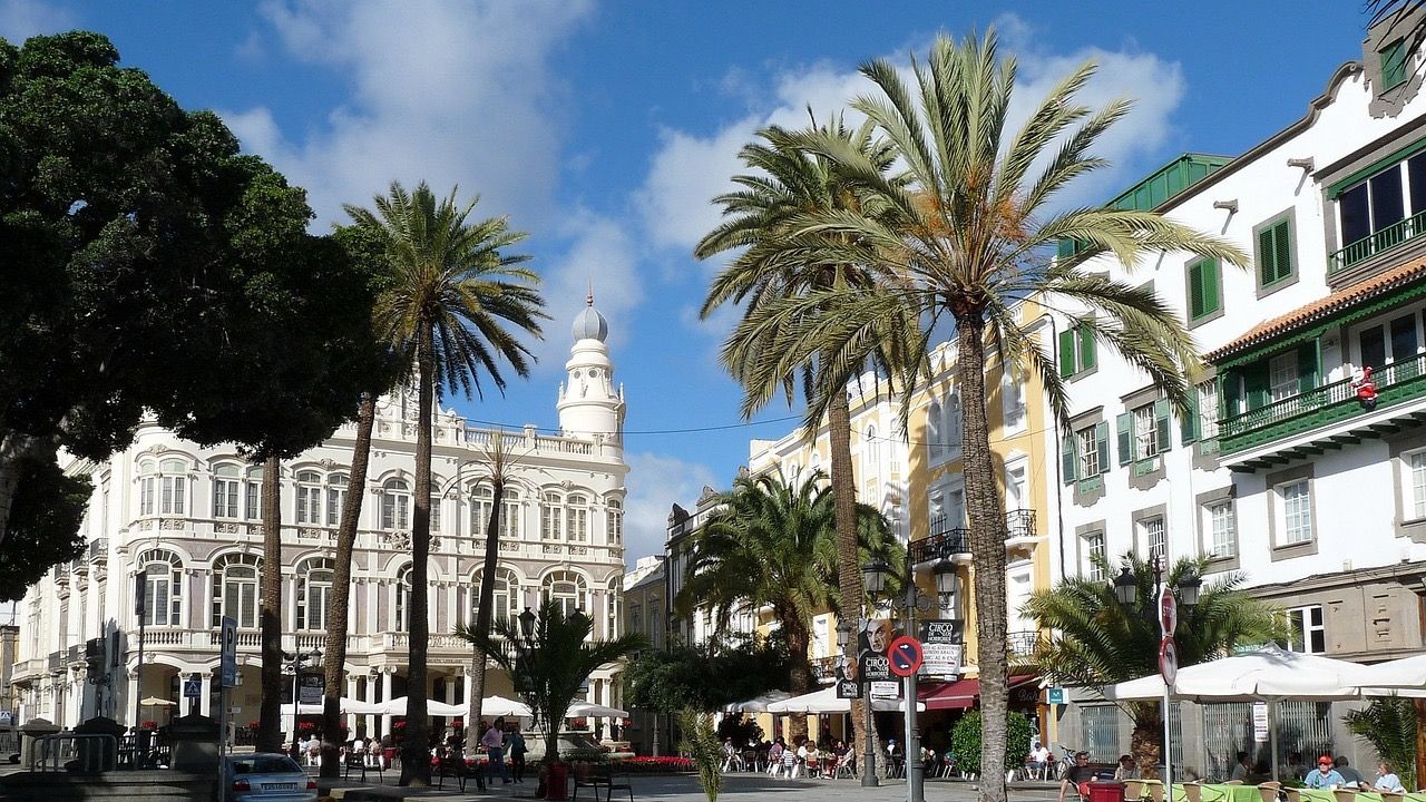 Las Palmas de Gran Canaria : l'autre visage des Canaries - LATINA
