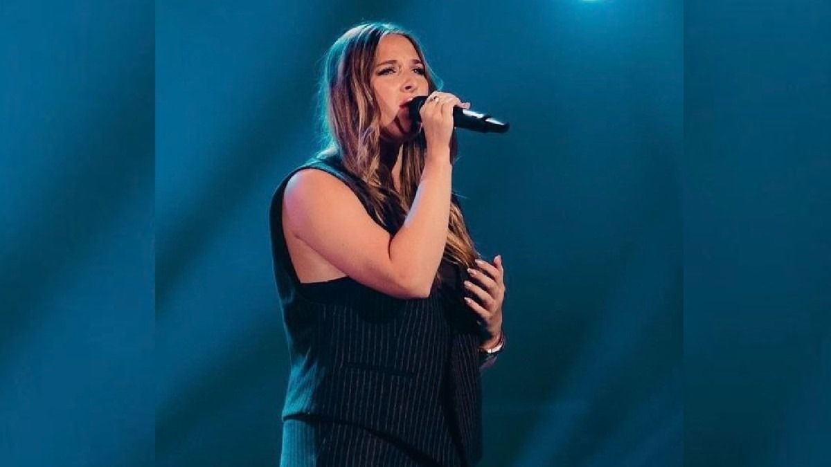 Helena annonce un troisième concert au Zénith de Paris ! - VIBRATION