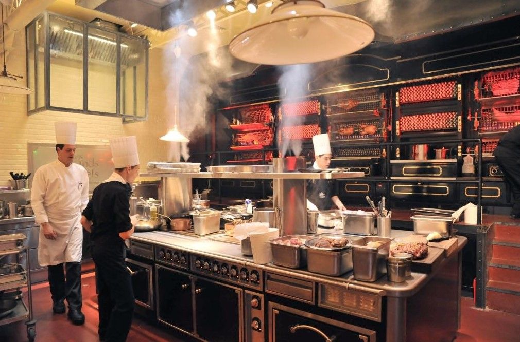 Les Grands Buffets de Narbonne : Un festin à la sauce Escoffier