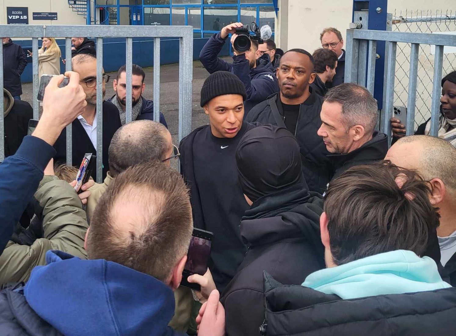 Kylian Mbappé à Caen, au chevet du Stade Malherbe