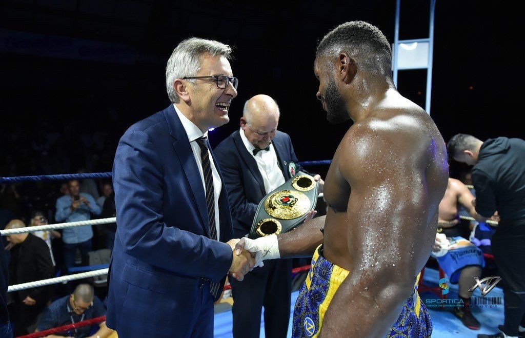 Une première victoire internationale pour Raphaël Tronché