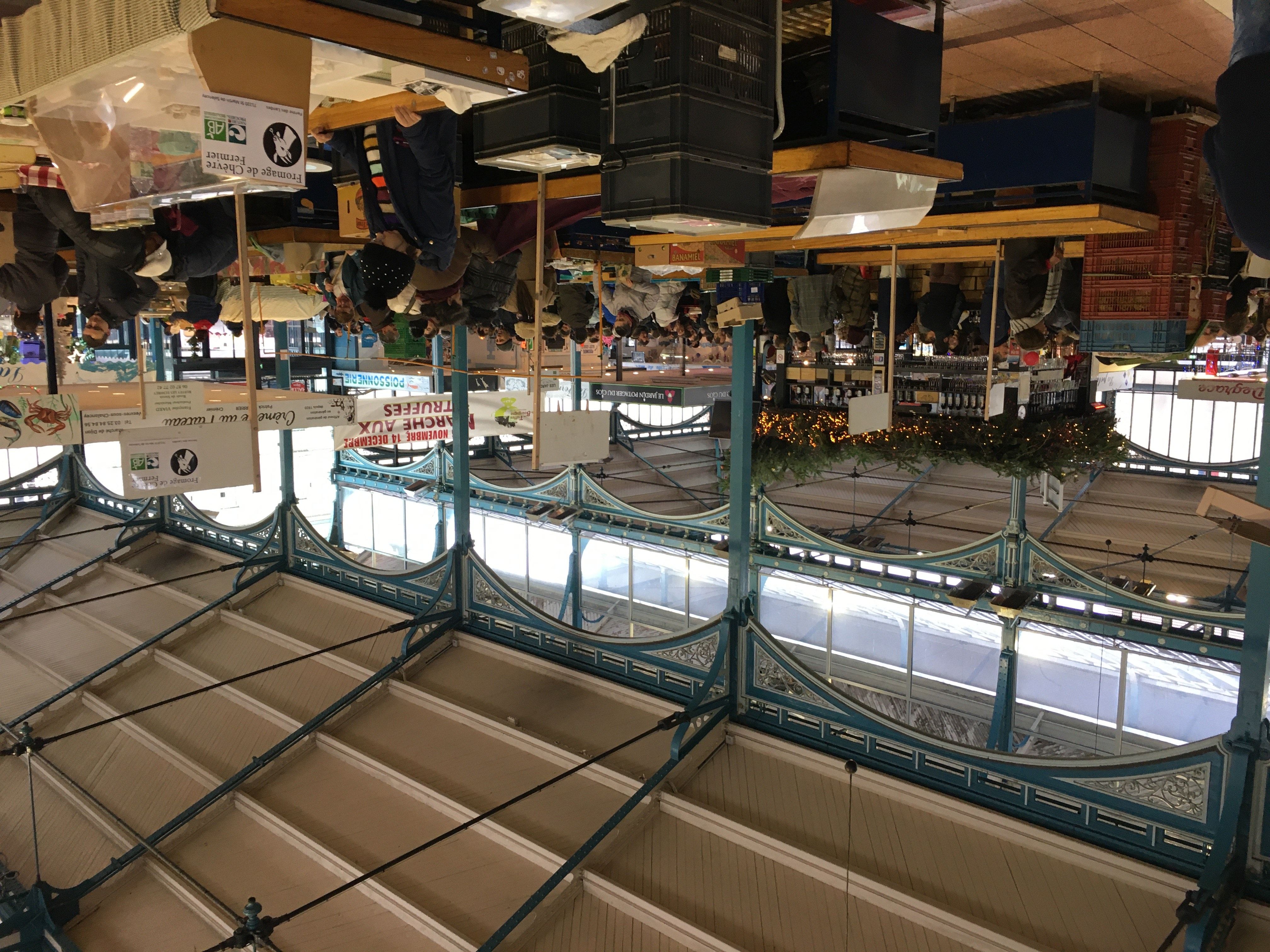 Le marché des Halles reste ouvert