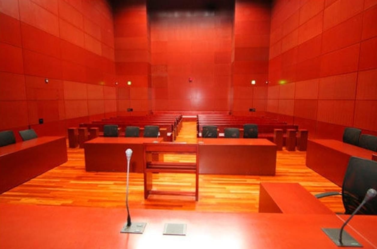 Rocambolesque évasion du tribunal pour le jeune braqueur tout juste ...