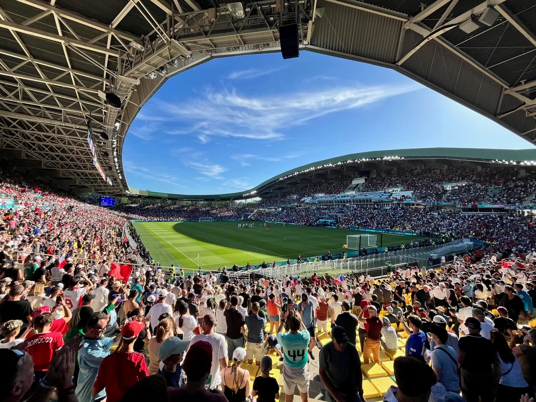JO 2024 : le public conquis après la petite finale de football, à la ...