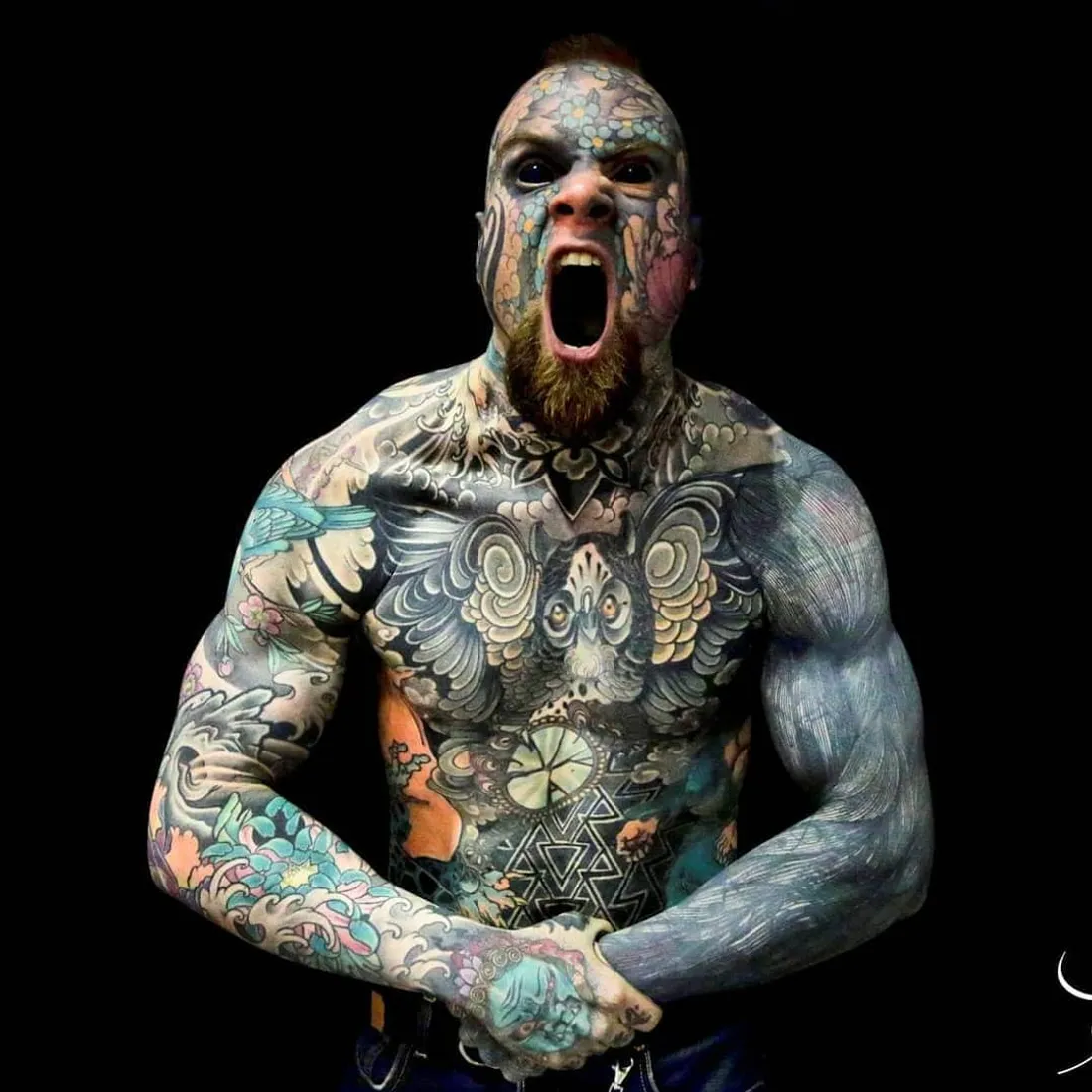 Sylvain 35 Ans Tatoué Institueur Hit West